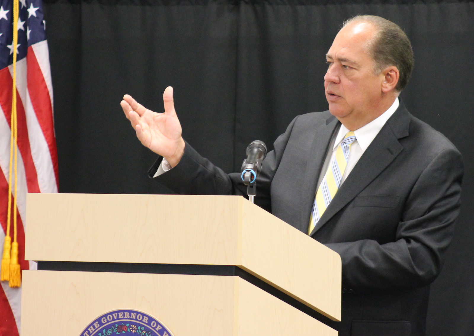 Earl Ray Tomblin Memes