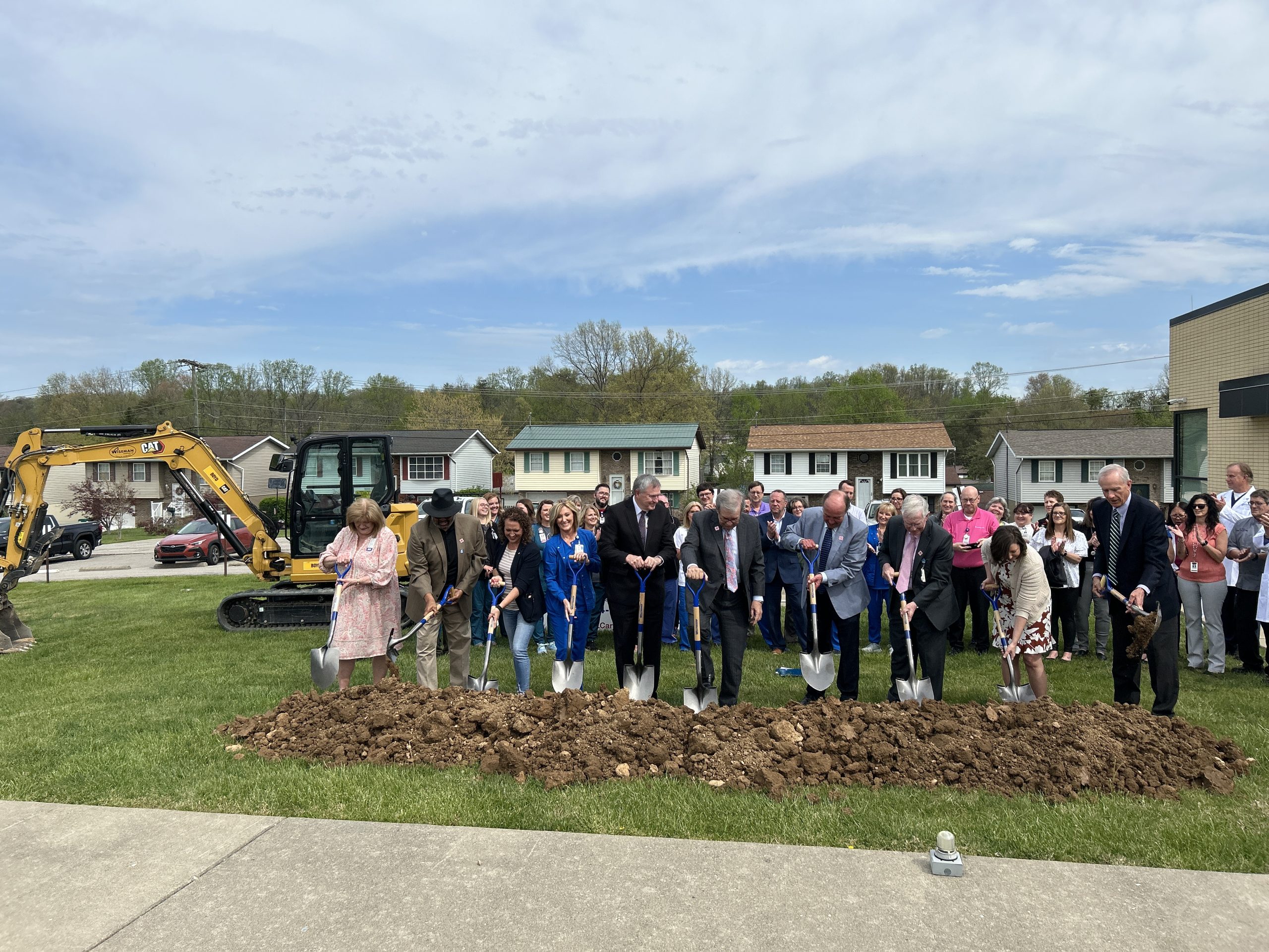 CAMC Teays Valley Hospital breaks ground on expansion project - West ...