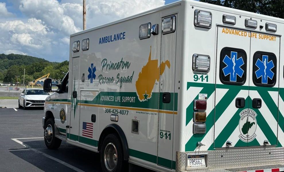 Rescue squads request opioid funds for new ambulances - West Virginia ...